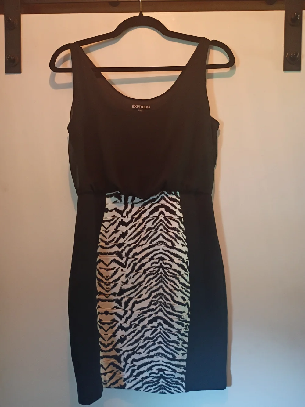 Express | Skirts | Express Black Mini Skirt With Zebraprint Center ...